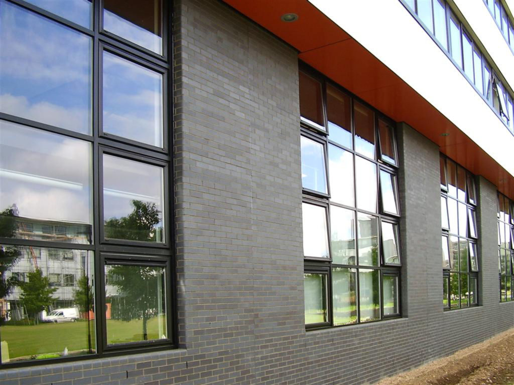 Atlas Smooth Blue Brick| Ibstock | ET Bricks | ET Clay